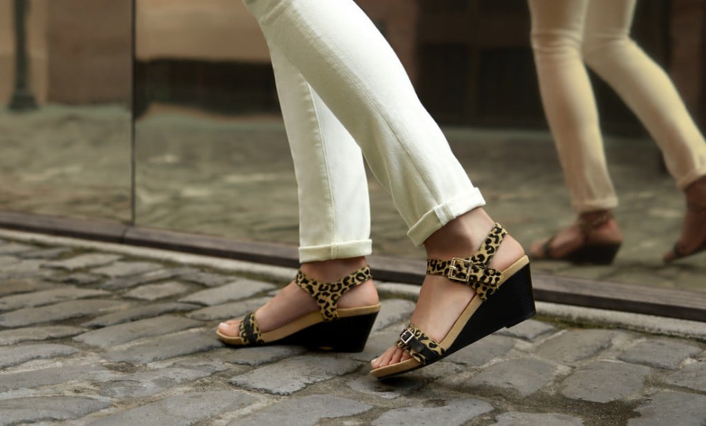 Best Walking Sandals for Walking | Vionic Shoes